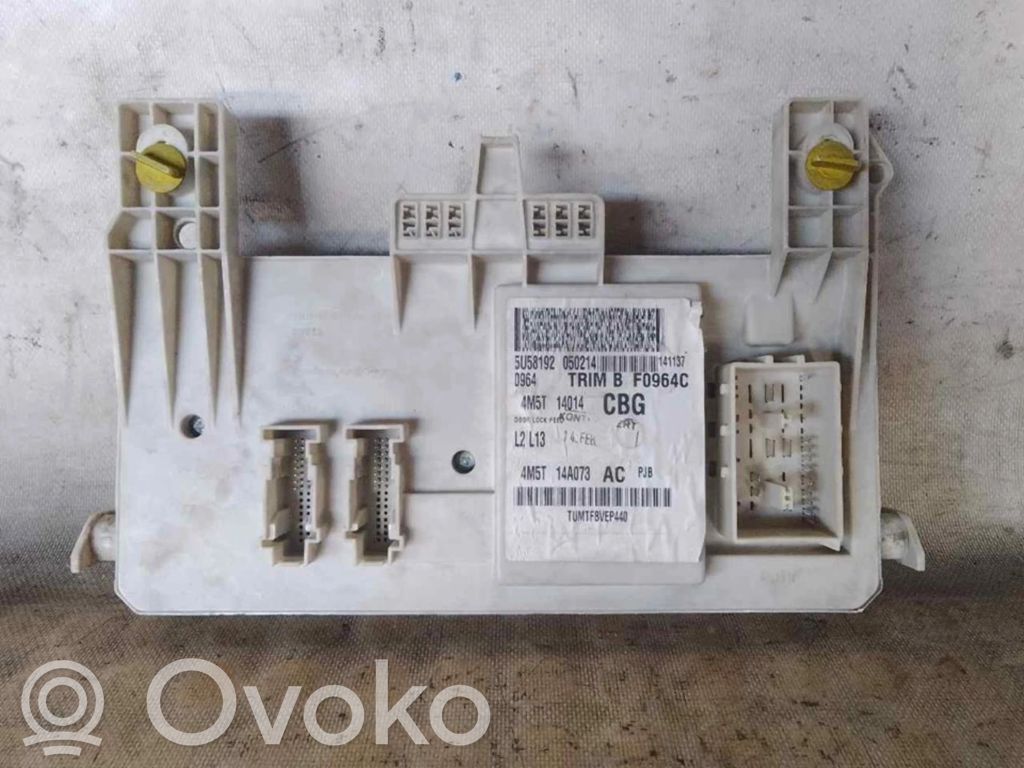 4M5T14A073 Ford Focus Module de fusibles, 84,70 € | OVOKO