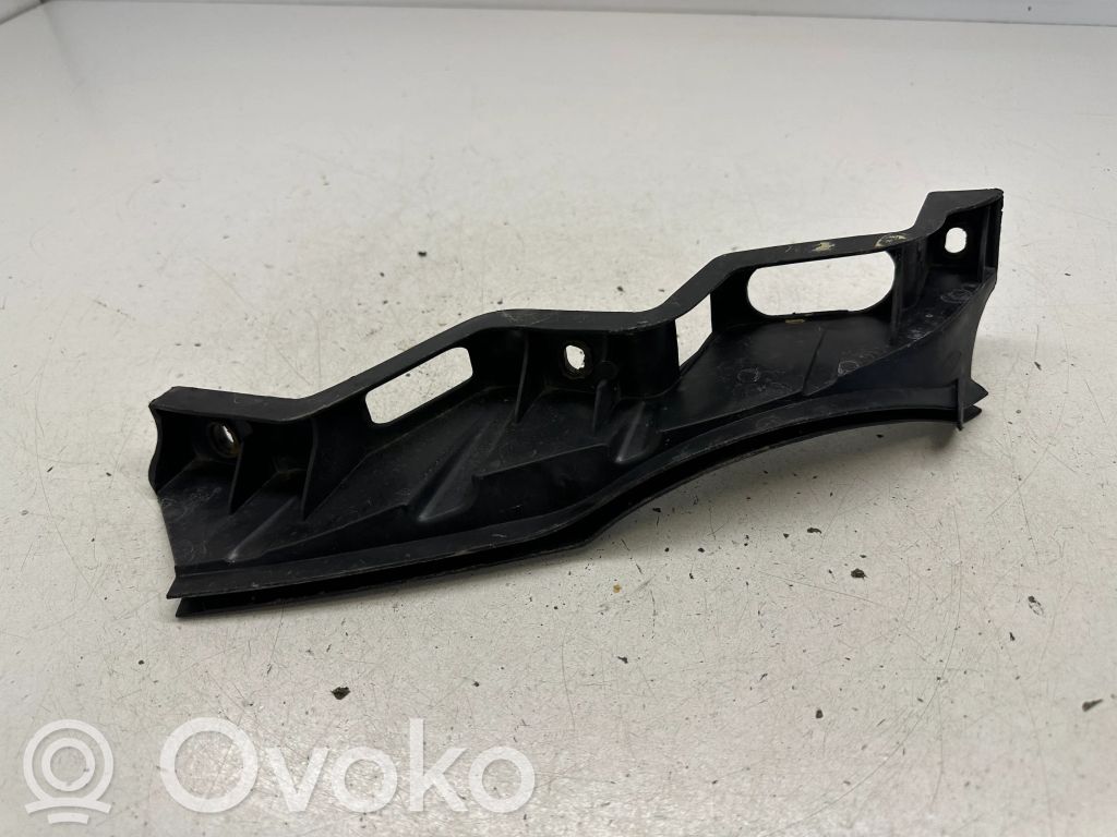 3C0807890 Volkswagen PASSAT B6 Front bumper mounting bracket, €4.00 | RRR
