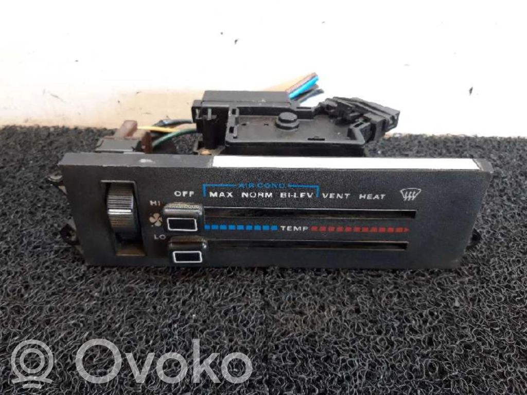 Jeep Cherokee XJ Climate control unit, €36.30 | RRR