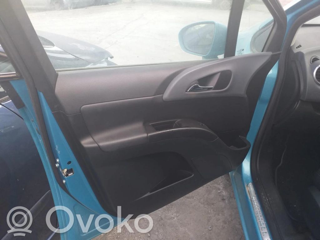 Opel Meriva B Front door card panel trim, €68.91 | RRR