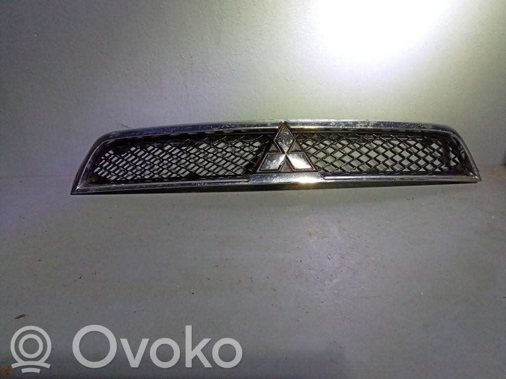 7450A093 Mitsubishi Lancer VIII Верхняя решётка, 15,00 € | RRR