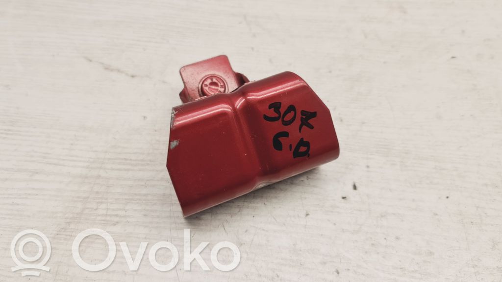 Peugeot 307 Tailgate/trunk/boot hinge, €3.00 | RRR