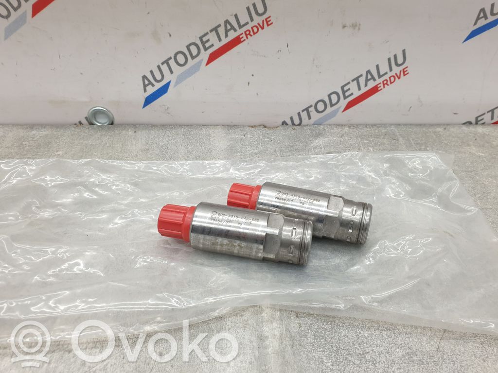 6782449 BMW X5 E70 Active stabilizer control/valve assembly, €49.00 | RRR