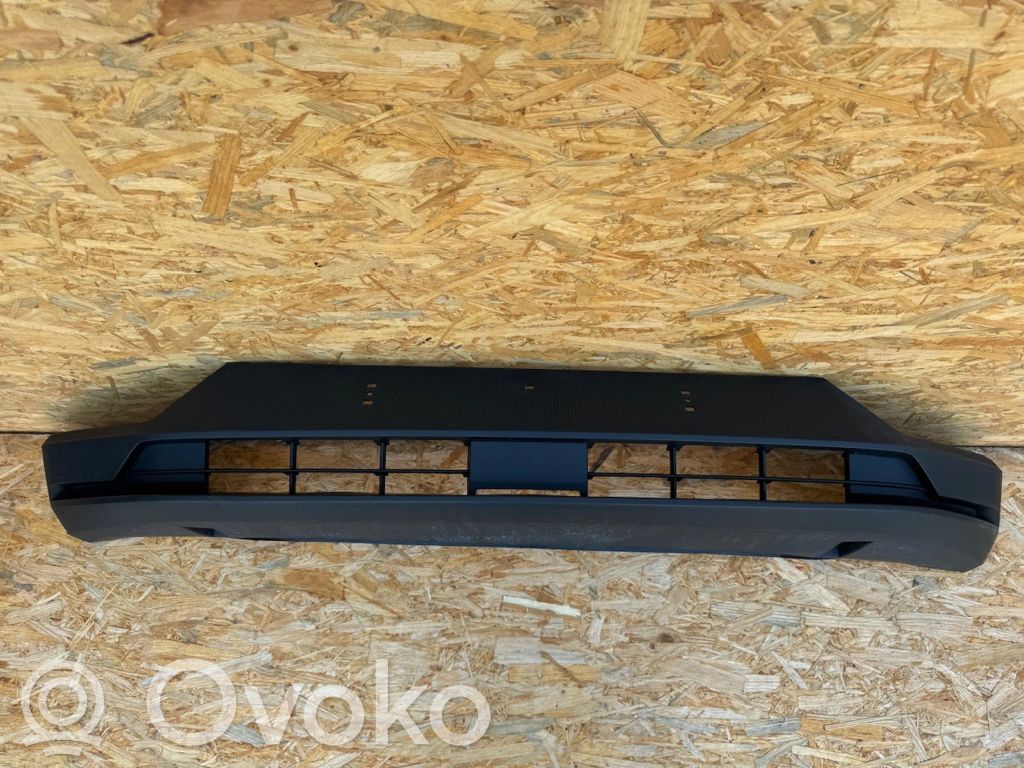 860003632 Volvo EX30 Front bumper, €282.35 | RRR