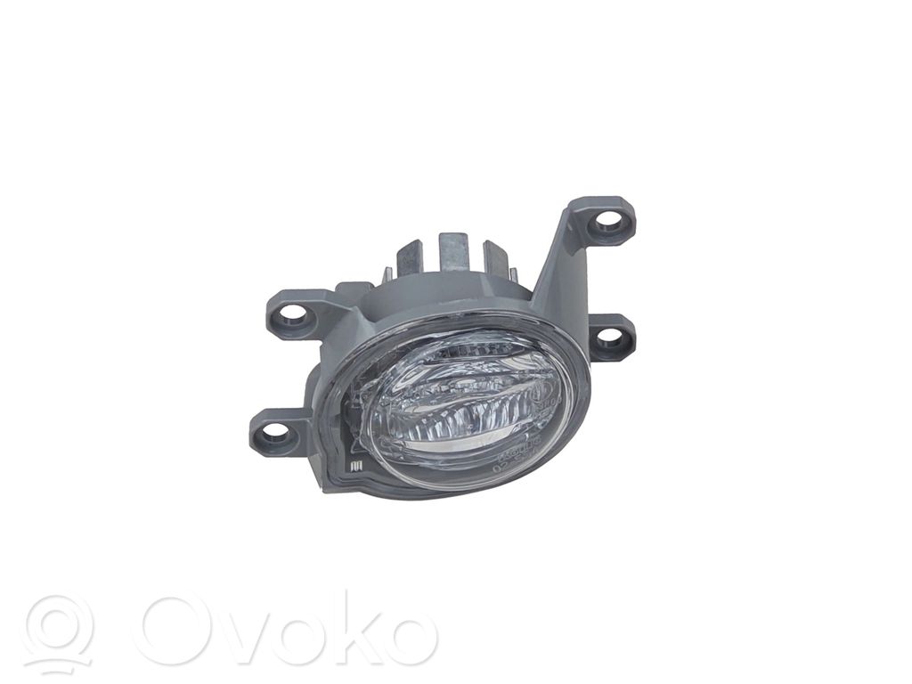 81220-02190 Toyota Hilux VIII Etusumuvalo, 97,84 € | OVOKO