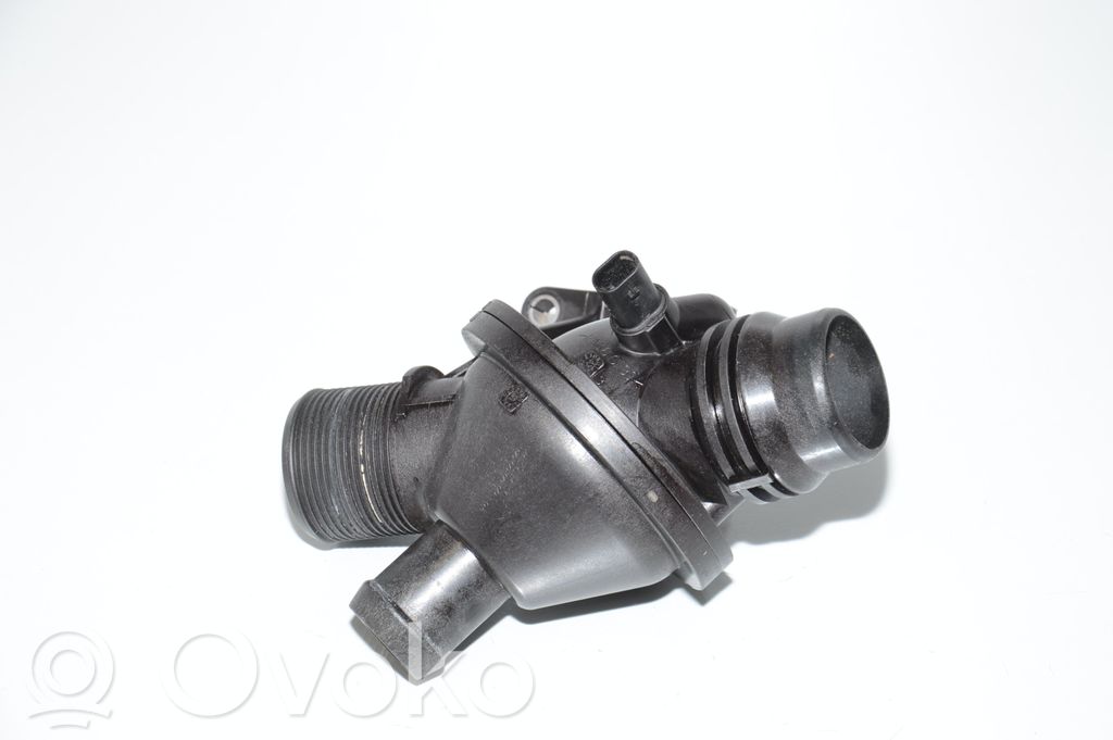 EGO26820 BMW 4 F36 Gran coupe Boîtier de thermostat / thermostat ...
