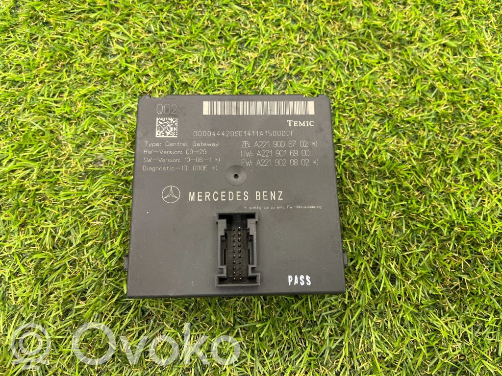 A2219006702 Mercedes-Benz S W221 Gateway control module, €35.00 | RRR