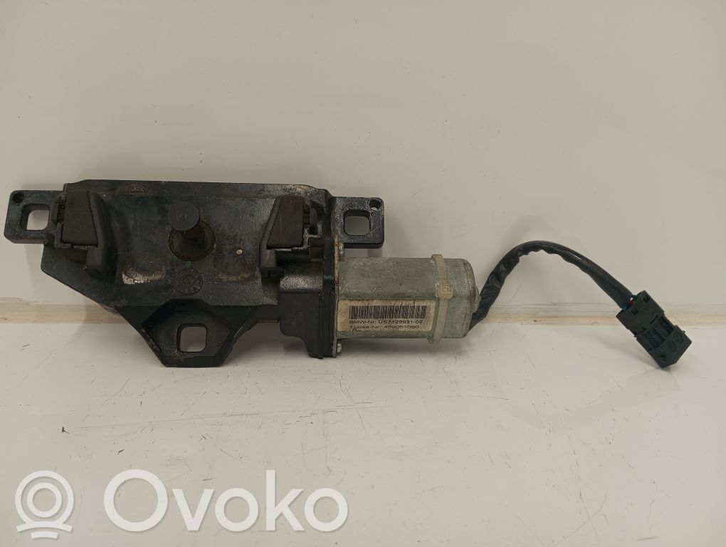 7129931 BMW 5 E60 E61 Tailgate/trunk/boot lock/catch/latch, €20.00 | RRR