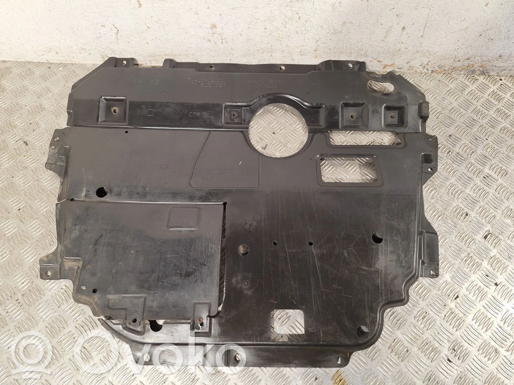 5141002180 Toyota Verso Engine splash shield/under tray, €59.90 | RRR