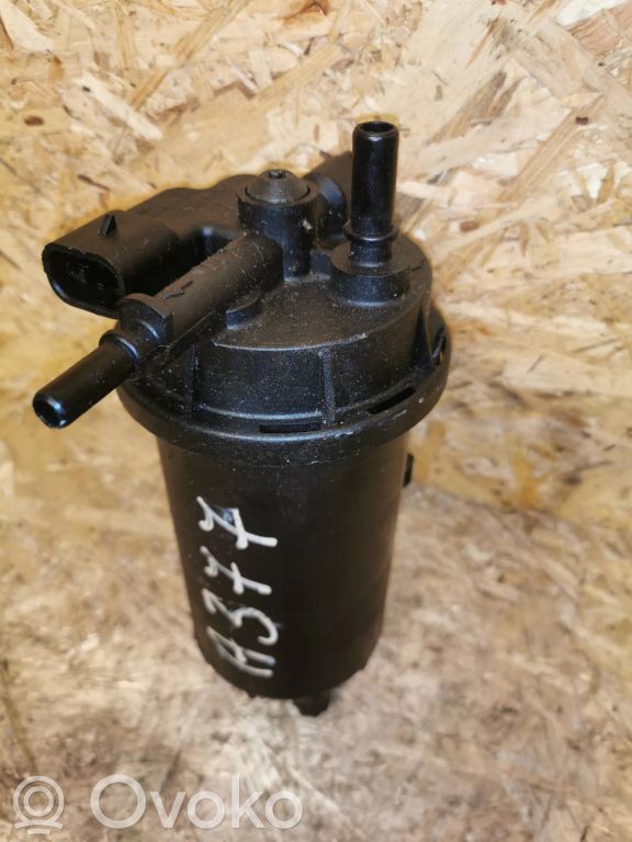 8200780972 Renault Trafic II (X83) Boîtier de filtre à carburant, 20,00 ...
