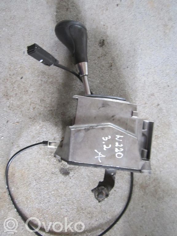 Mercedes-Benz S W220 Gear selector/shifter in gearbox, €181.18 | RRR