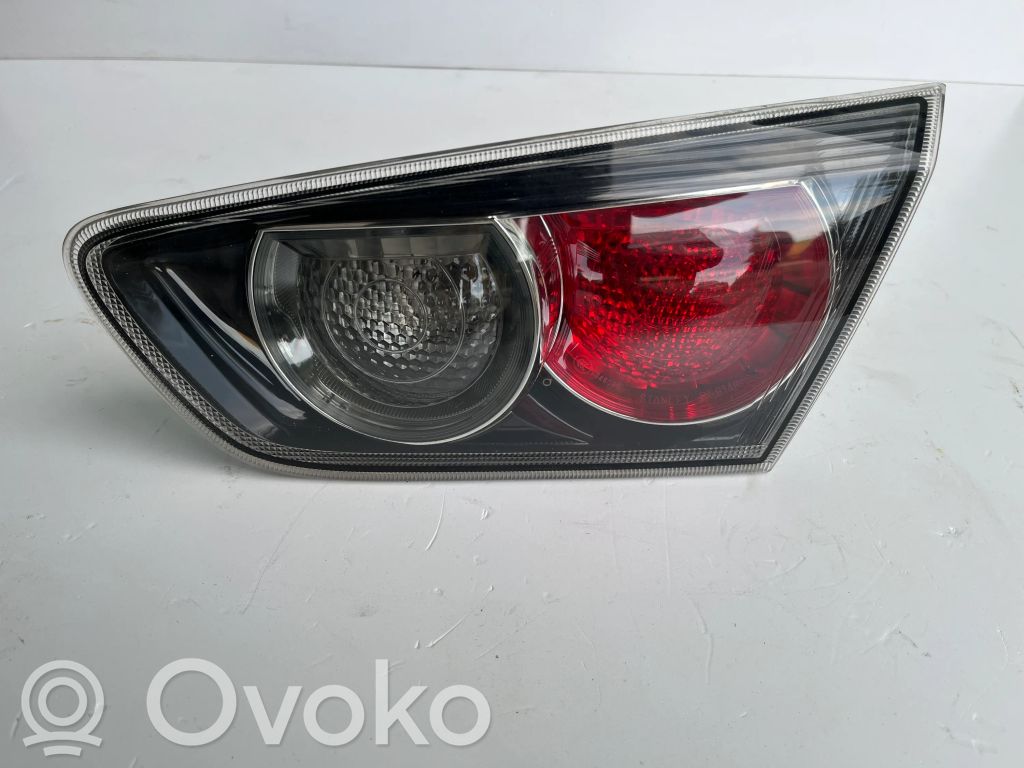 8330A626 Mitsubishi Lancer Evolution X Feux arrière sur hayon, 60,00 ...