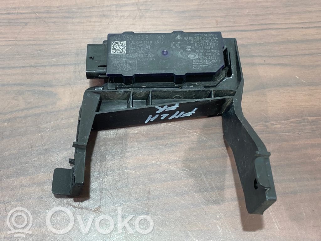 5WA962133B Cupra Formentor Interior comfort aerial antenna, €36.00 | RRR