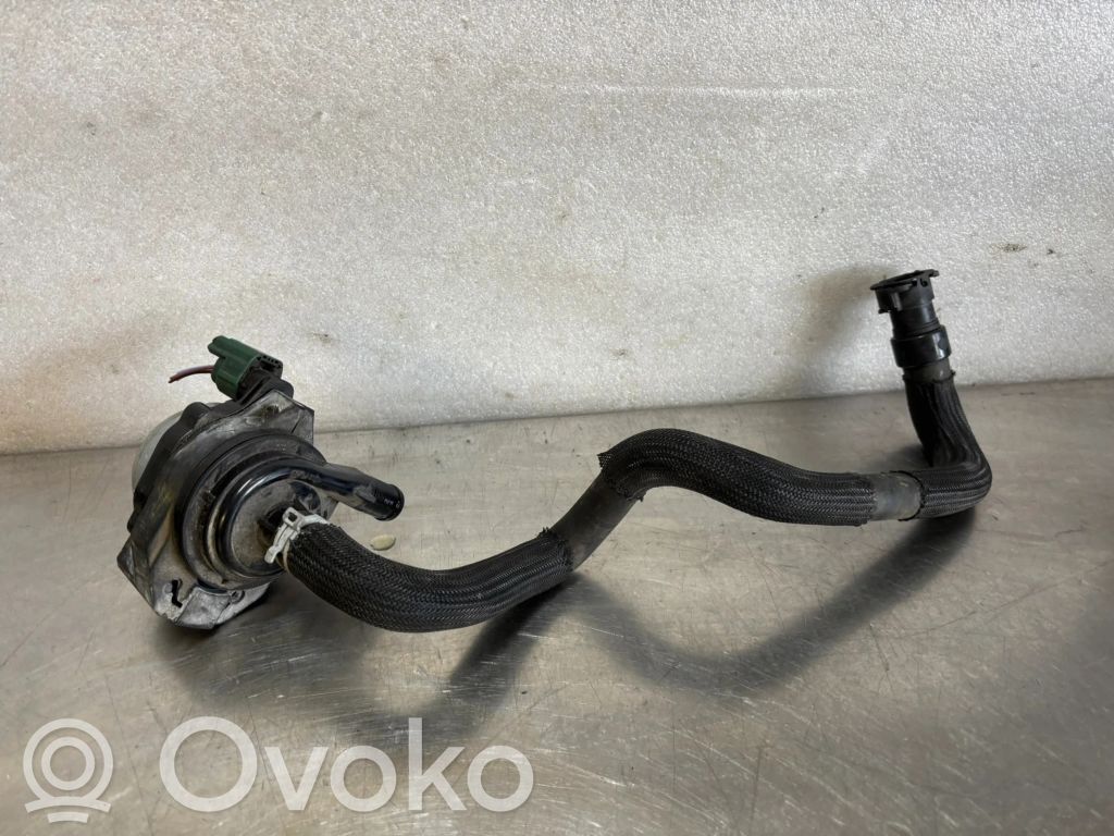 210109597R Renault Master III Pompe à eau de liquide de refroidissement ...