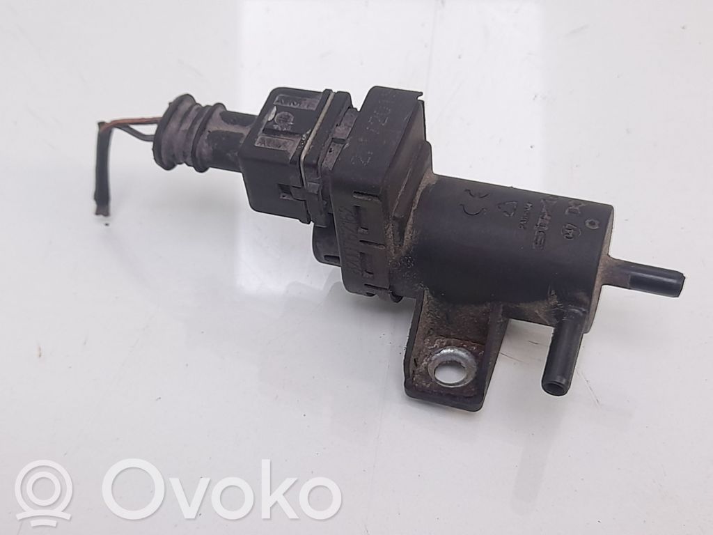 8200762162 Renault Master III Vacuum valve, €15.00 | RRR