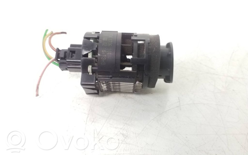 A2118300272 Mercedes-Benz E W211 Capteur de température intérieure, 15 ...