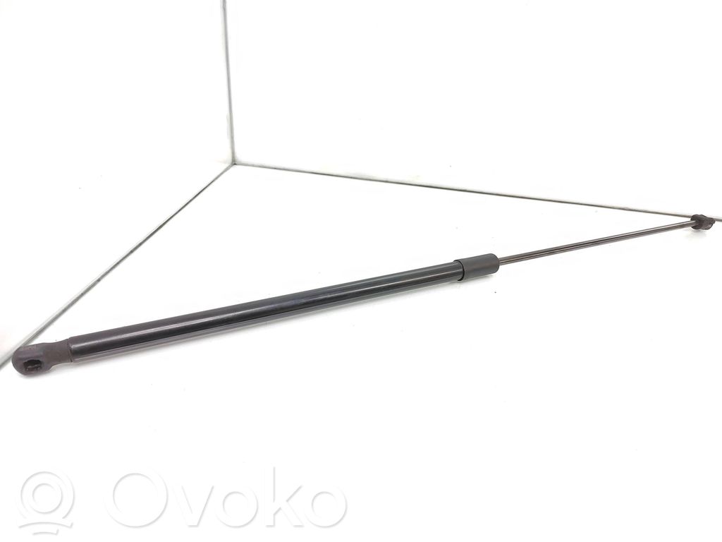 3G0823359A Volkswagen PASSAT B8 Vérin, capot-moteur, 25,50 € | OVOKO