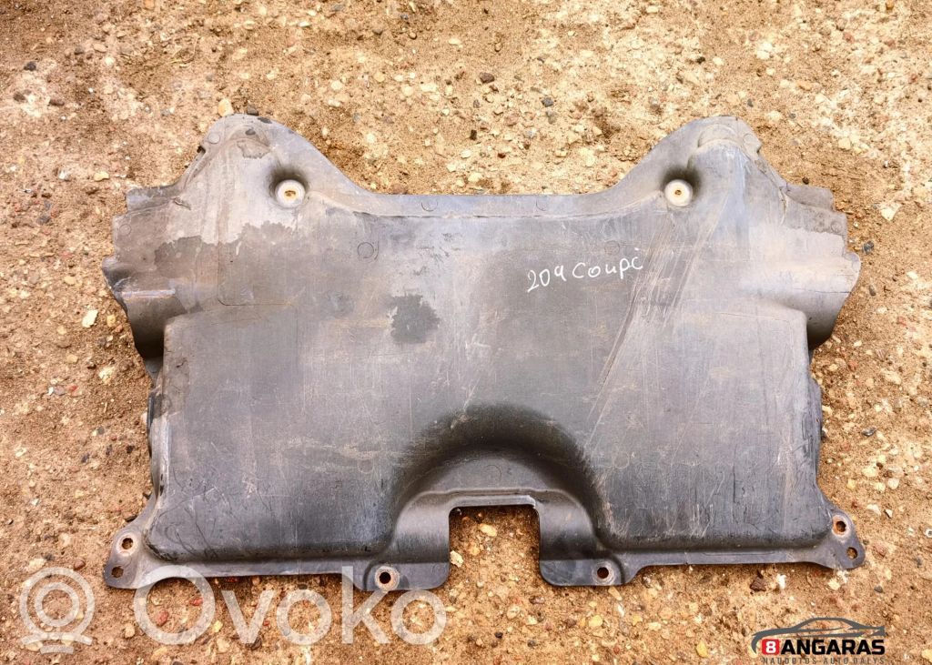 a2045203223 Mercedes-Benz C W204 Engine splash shield/under tray, €5.00 ...