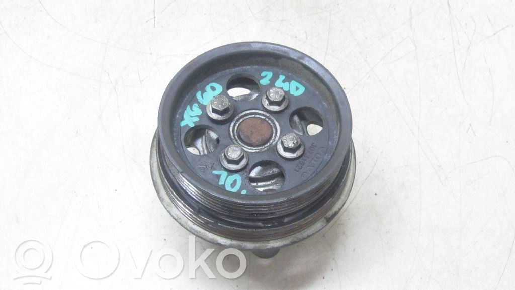 30731821 Volvo XC60 Generator/alternator belt tensioner, €11.76 | RRR