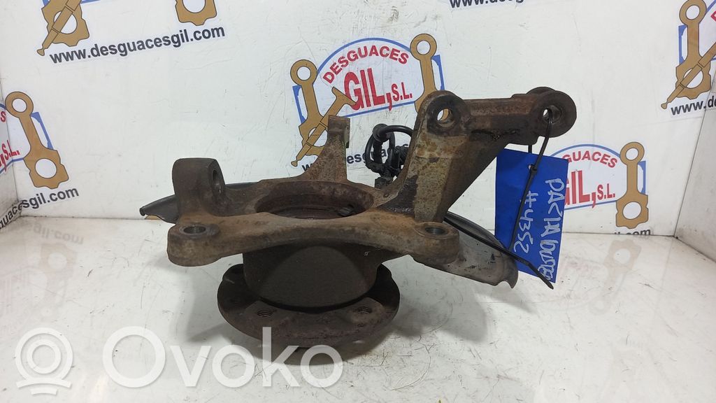 128196 Dacia Duster Fusée d'essieu de moyeu de la roue avant, 100,79 ...