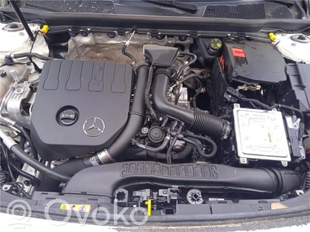 Mercedes-Benz CLA C118 X118 Moteur, 4 725,00 € | OVOKO