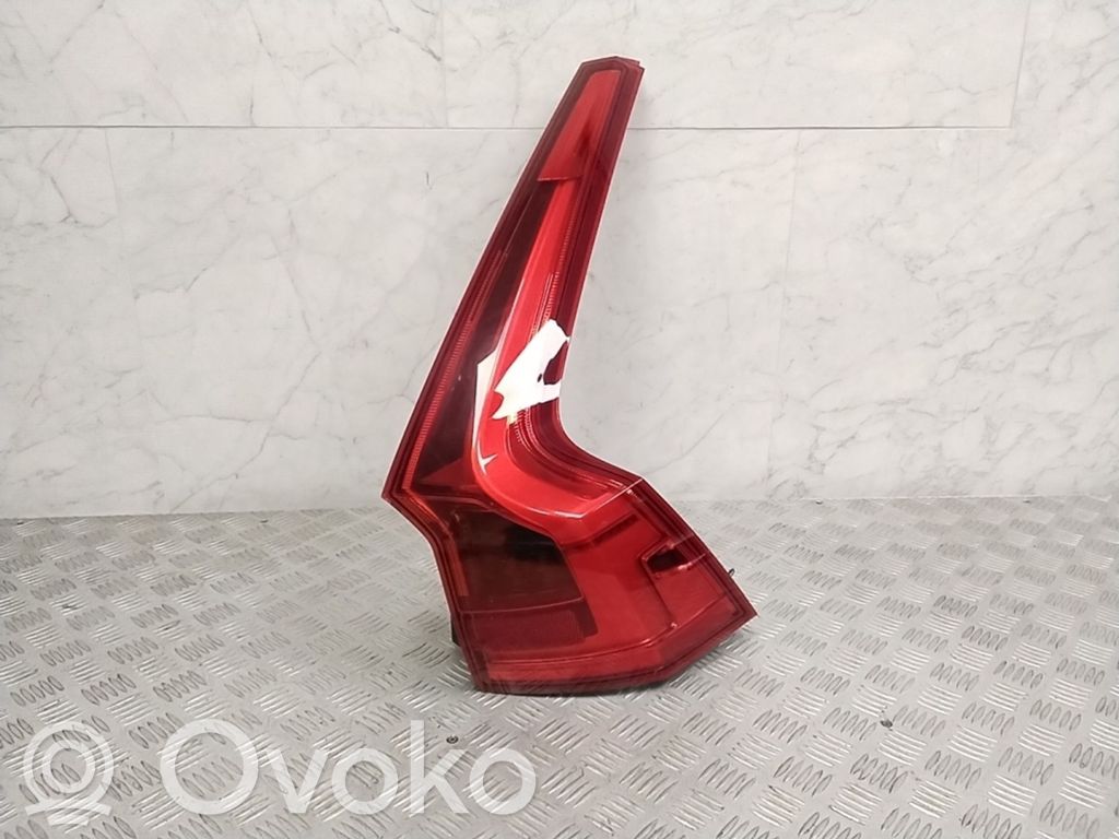 32293877 Volvo S90, V90 Feux arrière / postérieurs, 120,00 € | OVOKO