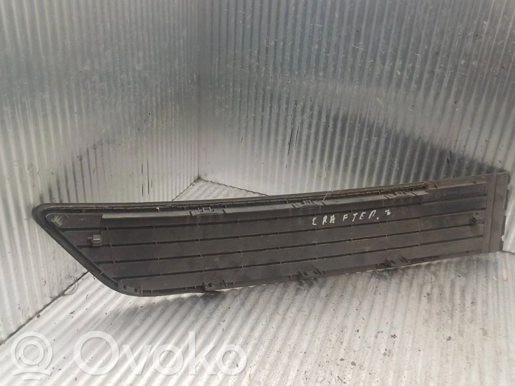 91068360618 Volkswagen Crafter Grille calandre de capot, 15,00 € | OVOKO