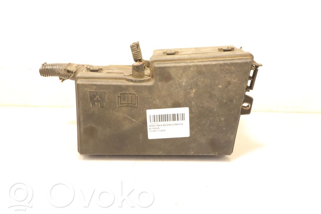 Mazda 3 I Boîte à fusibles, 46,82 € | OVOKO