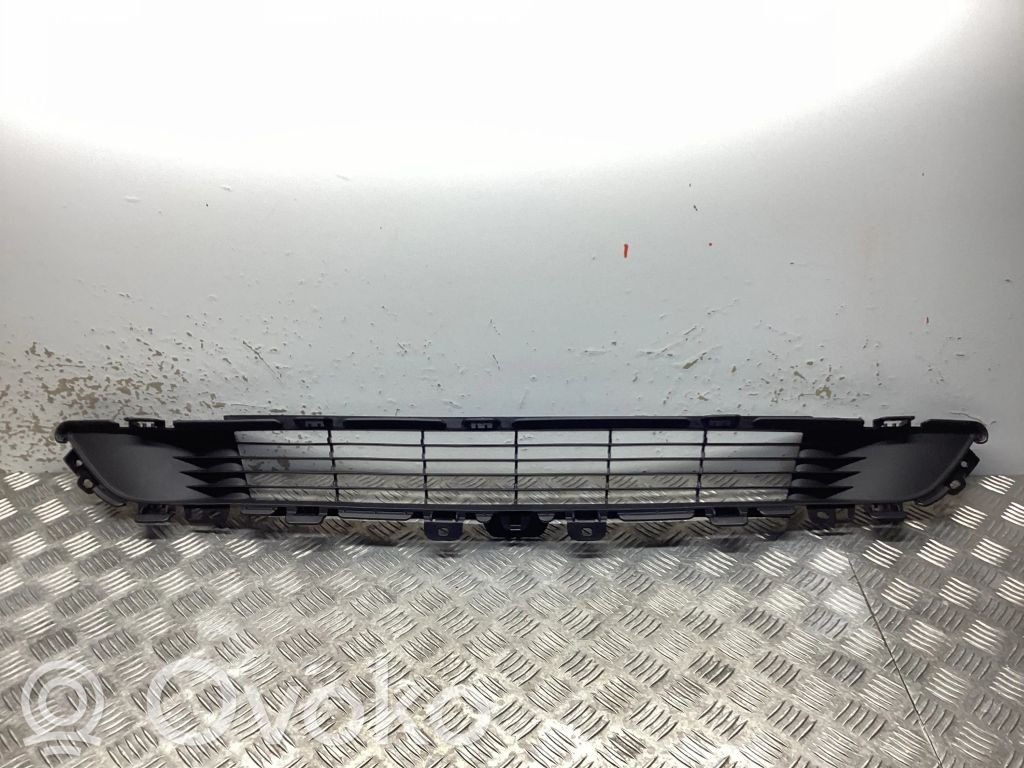 149375900A Tesla Model Y Front bumper lower grill, €65.00 | RRR