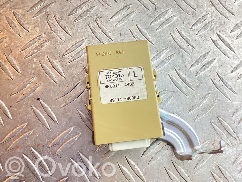 50114482 Toyota Land Cruiser (J200) Gateway control module, €50.00 | RRR