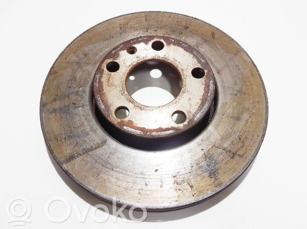 ventiliuojamas Audi A6 S6 C4 4A Priekinis stabdžių diskas, 18,20 € | RRR