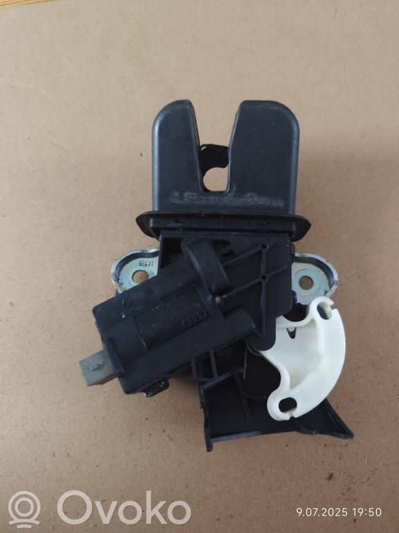 4F5827505D Audi A6 S6 C6 4F Spyna galinio dangčio, 23,53 € | RRR