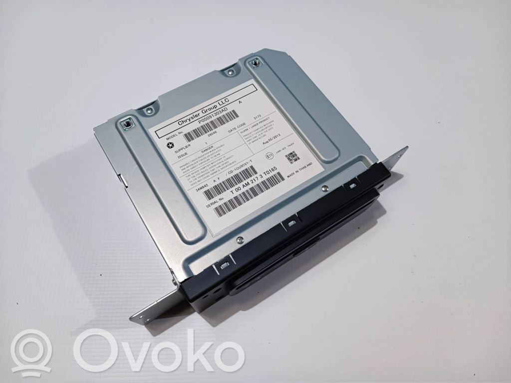05091303 Dodge RAM CD / DVD-Wechsler, 141,18 € | OVOKO