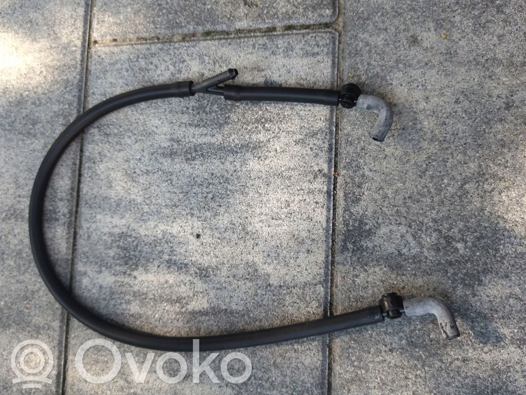 DNH000133 Land Rover Discovery 3 - LR3 Rear window washer fluid hose, € ...