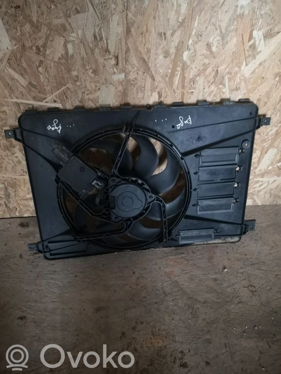 Ford Kuga I Radiator cooling fan shroud, €44.00 | RRR
