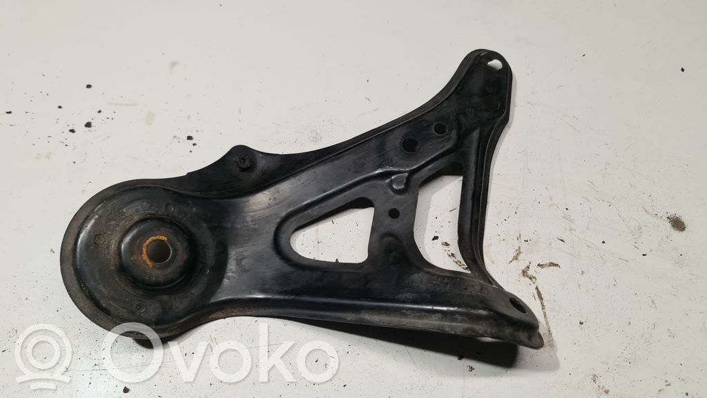 Lexus RX 450H Front subframe, €25.00 | RRR