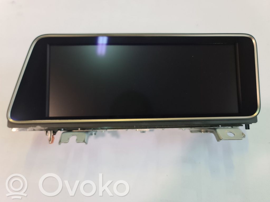 8329048121 Lexus RX 450H Screen/display/small screen, €85.00 | RRR