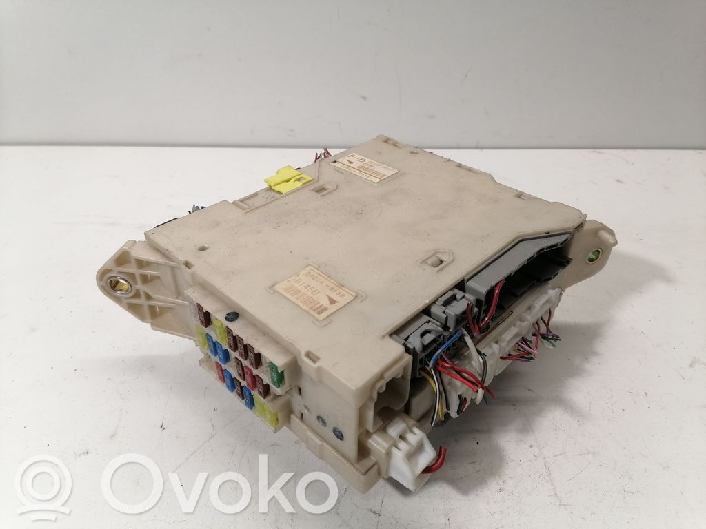 82730-30321 Lexus GS 300 350 430 450H Module de fusibles, 29,00 € | OVOKO