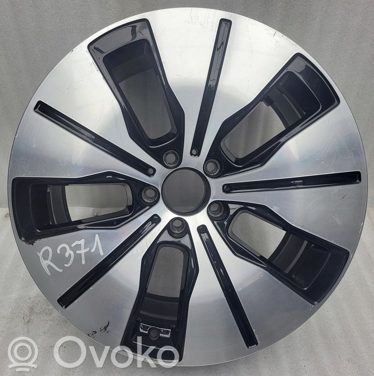 A2934010100 Mercedes-Benz EQC Original wheel cap, €366.78 | RRR