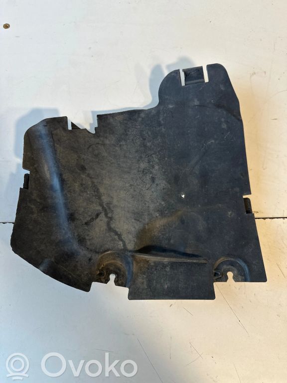 A2056900100 Mercedes-Benz C W205 Pare-boue passage de roue avant, 5,09 ...