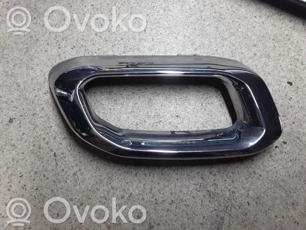 A1678857000 Mercedes-Benz GLE W167 Embout de sortie enjoliveur pot d ...