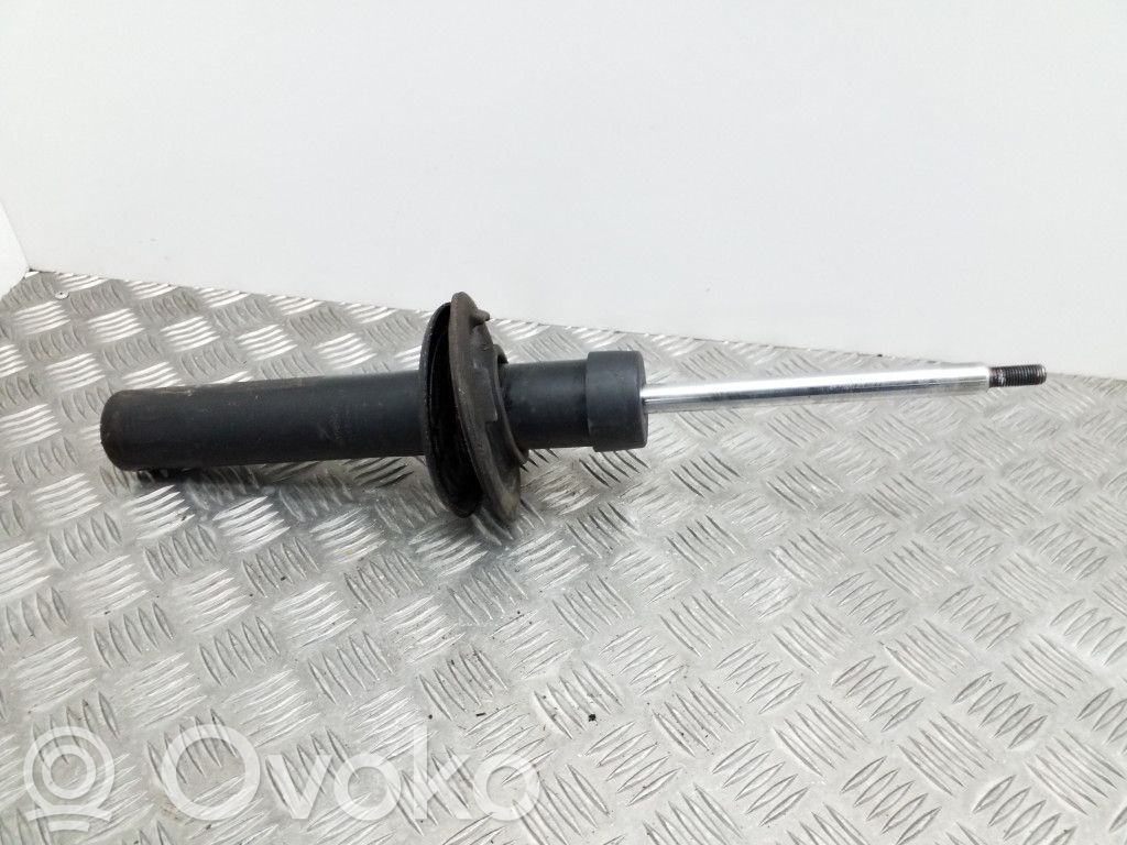 8R0413031F Audi Q5 SQ5 Priekinis amortizatorius, 28,00 € | RRR