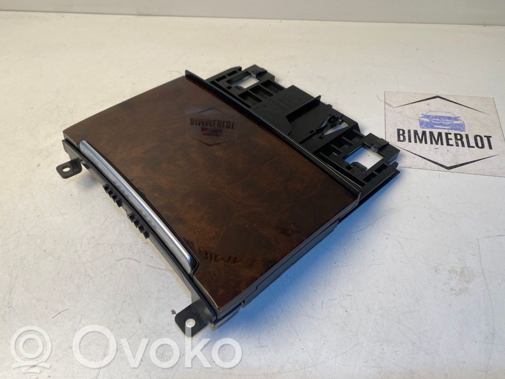 4G0863273 Audi A6 S6 C7 4G Peleninės apdaila (priekyje), 7,00 € | RRR