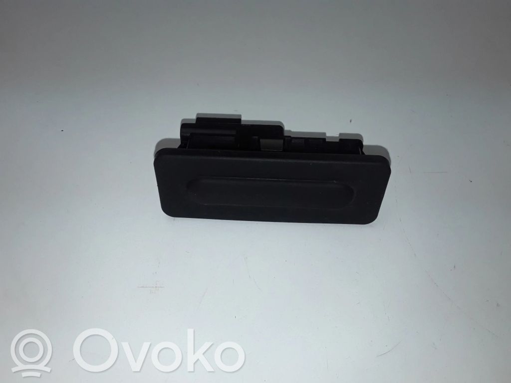 95835T02 Peugeot 3008 II Interrupteur d'ouverture de coffre, 23,00 ...