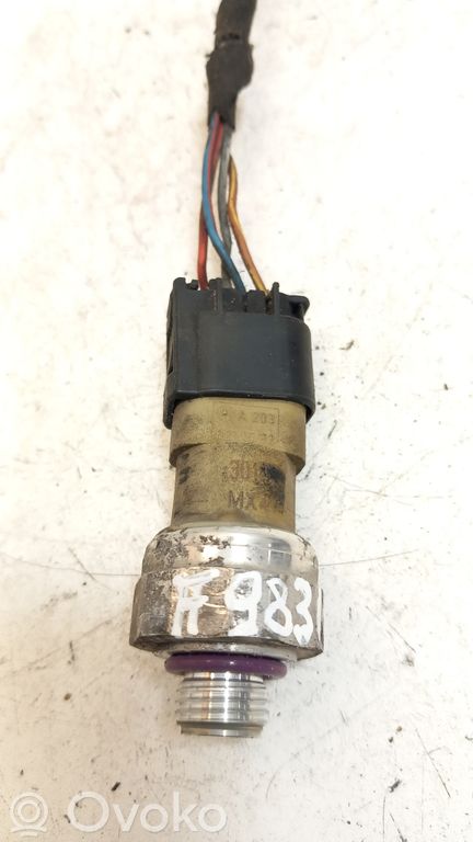 A2038211592 Mercedes-Benz SLK R171 Capteur de pression de climatisation ...