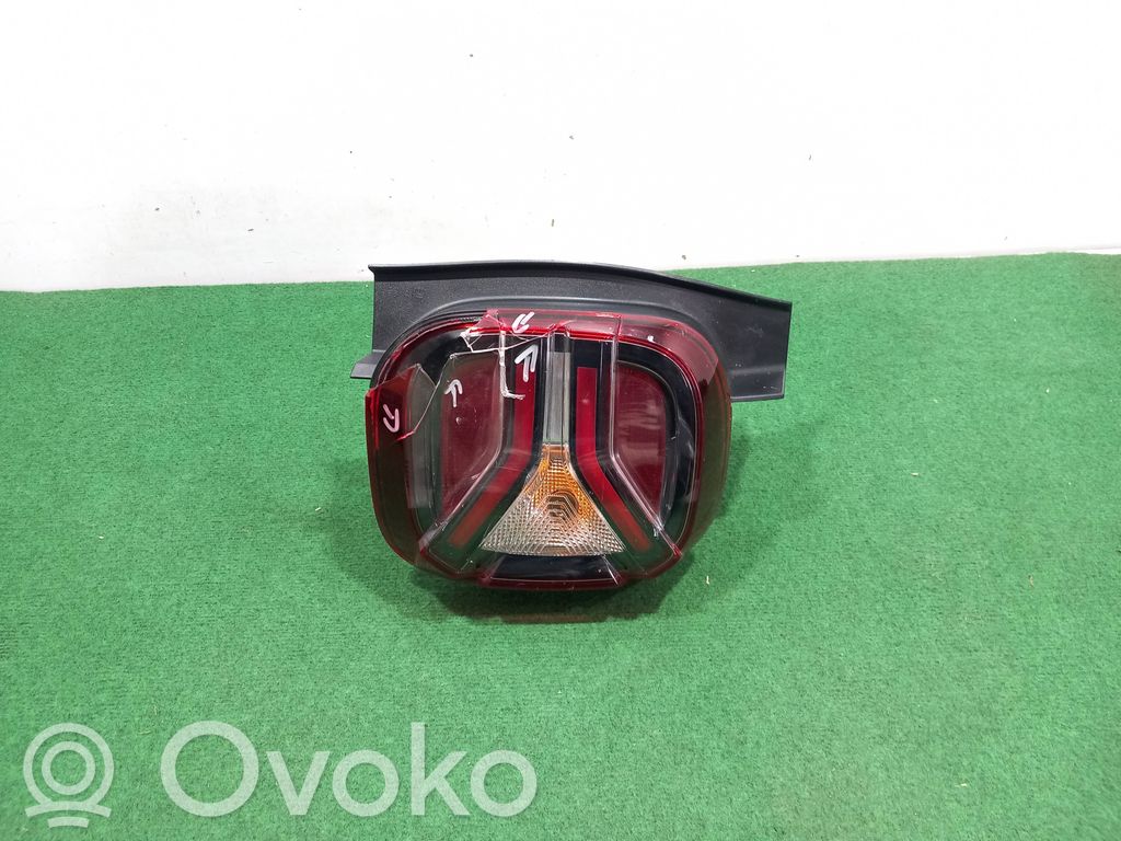 265509473R Dacia Duster II Feux arrière / postérieurs, 67,06 € | OVOKO