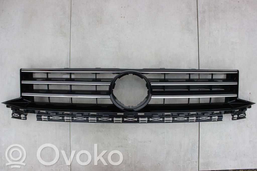 2K5853653A Volkswagen Caddy Front bumper upper radiator grill, €122.35 ...