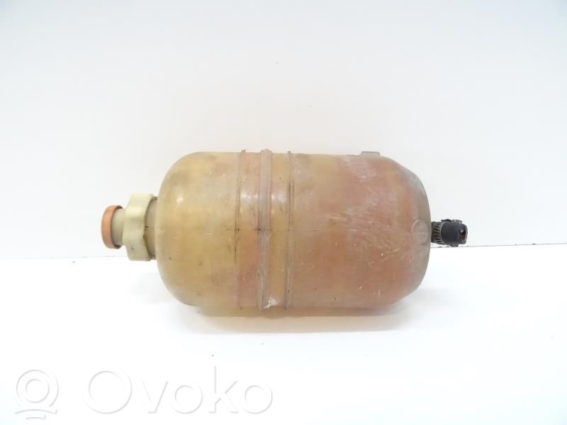130793 Peugeot 205 Vase d'expansion / bouchon de réservoir de liquide ...