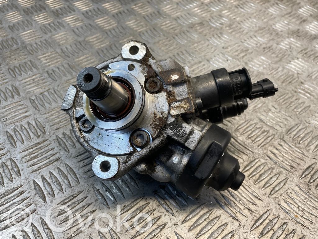 331002F000 Hyundai ix35 Pompe d'injection de carburant à haute pression ...