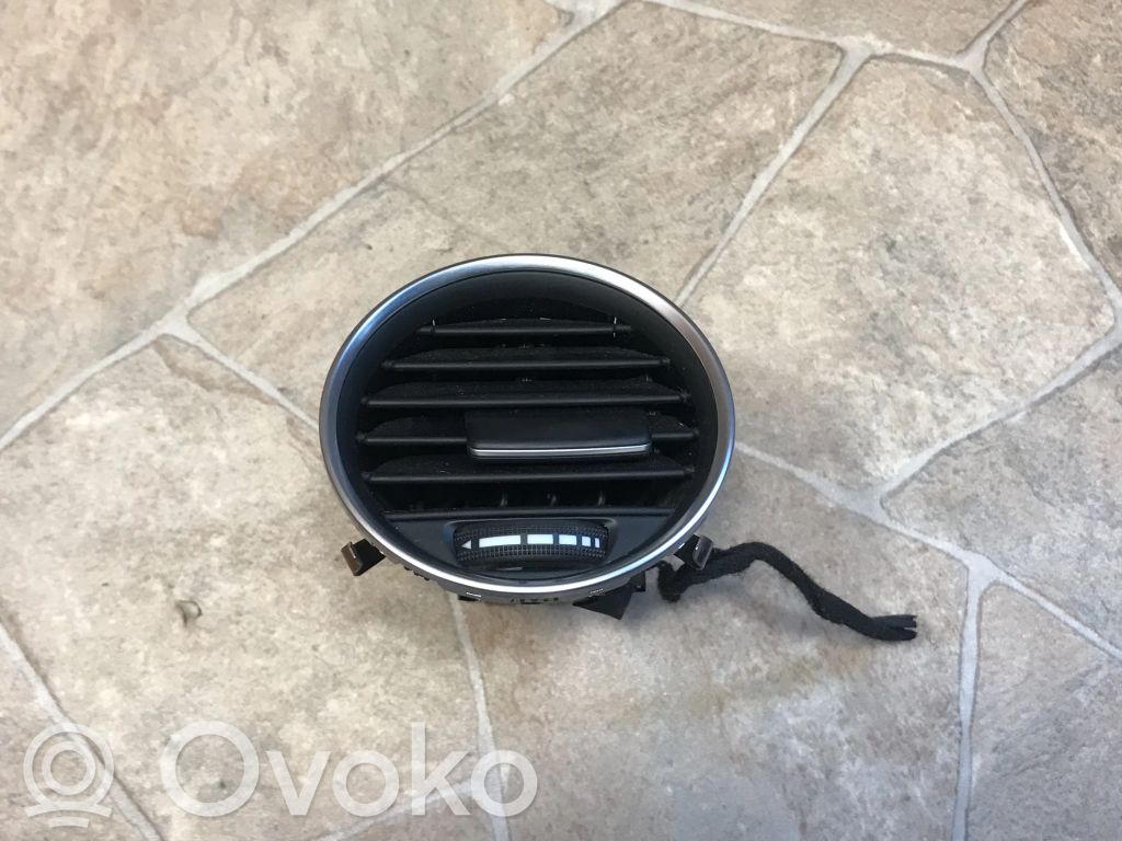 A2048306754 Mercedes-Benz C W204 Garniture, panneau de grille d ...